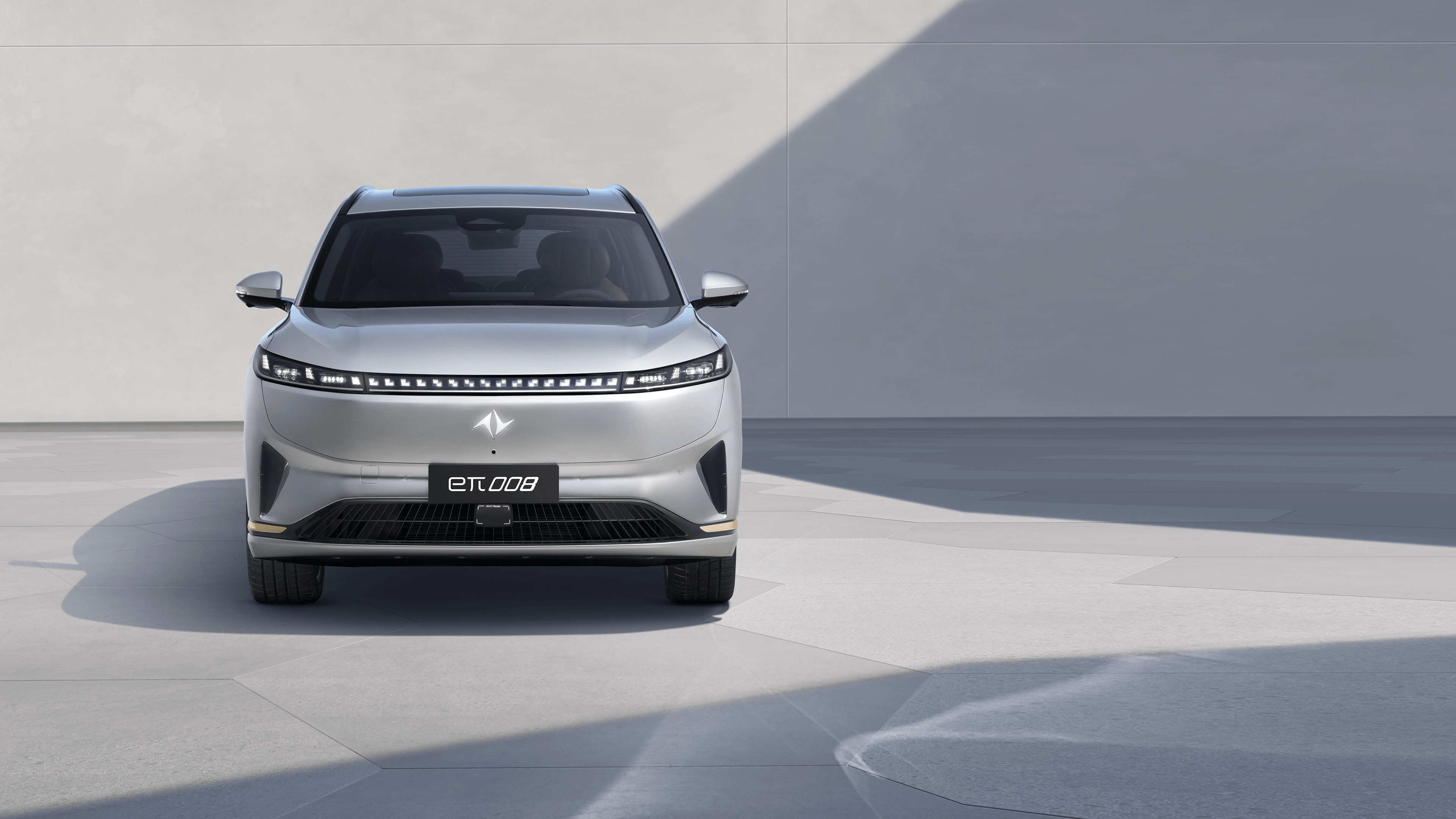 2024 최신 전기차 동펜 Eπ 008 EV EREV 210km CLTC 5도어 6석 SUV 200KW 모터 파워